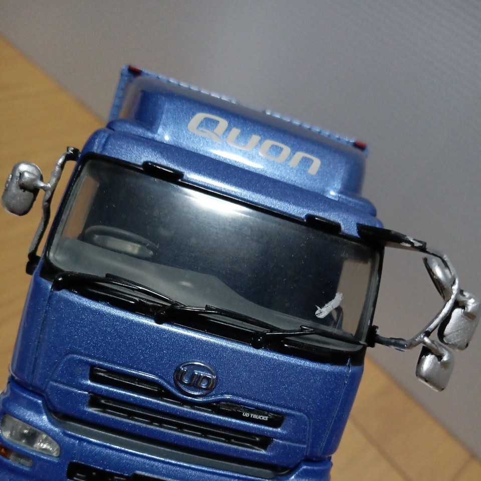 UD TRUCKS (formerly Nissan Diesel) [1/43 Quon] *With paint imperfections* el | eBay