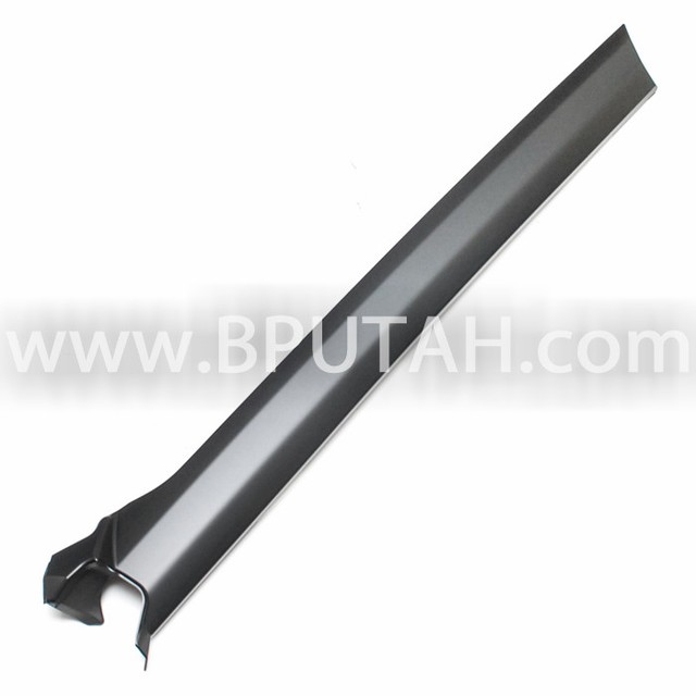 Land Rover Lr3 Lr4 Windshield Molding Trim Finisher a Pillar Right ...