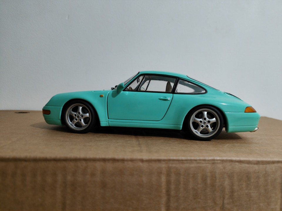UT Porsche 911 Coupe 1:18 | eBay UK