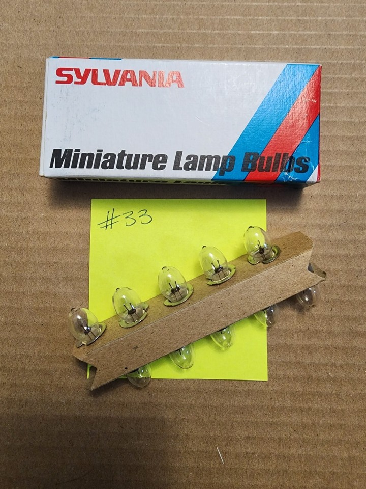 10 MINIATURE MINI FLANGED LAMP LIGHT BULB SYLVANIA .6W .3A B3.5 2V PX13 ...