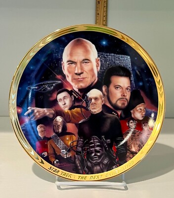 The Hamilton Collection-"The Best of Both Worlds"-Star Trek The Next ...