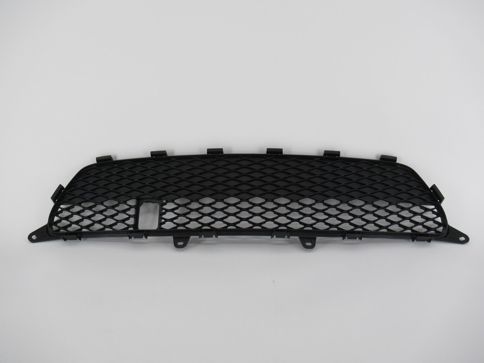 Genuine OEM Nissan Infiniti 62256-5UA5A Front Bumper Lower Grille 2016 ...