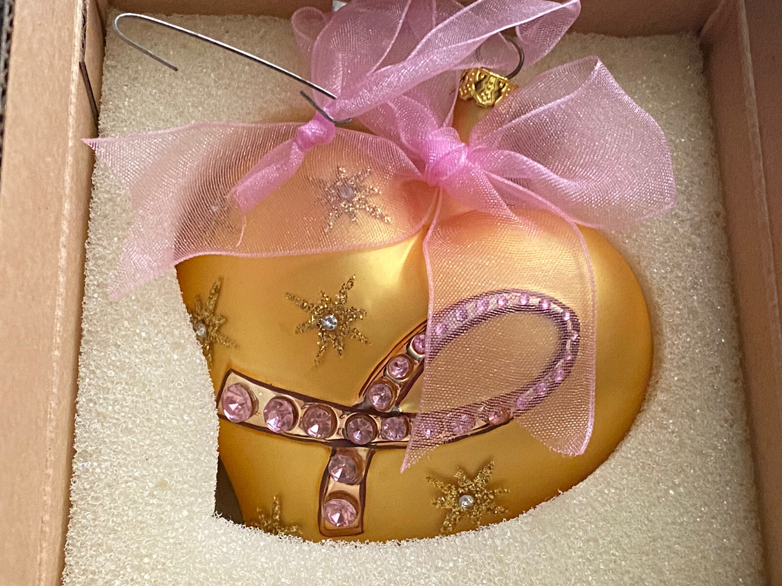 2004 Avon Breast Cancer Crusade Ornament Heart Gold Pink Ribbon ...
