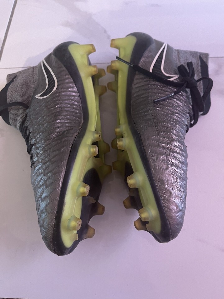 Nike Magista Obra FG. Silver Soccer Shoes Mens 6.5 | eBay