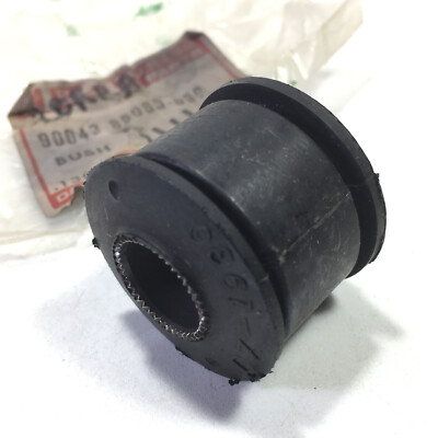 Bushing arm drake Daihatsu Hijet S88 S89 Genuine NOS 90043-85085 | eBay