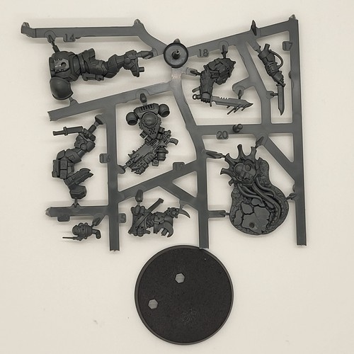 Lieutenant With Combi-Weapon Leviathan Space Marines Warhammer 40k NOS ...