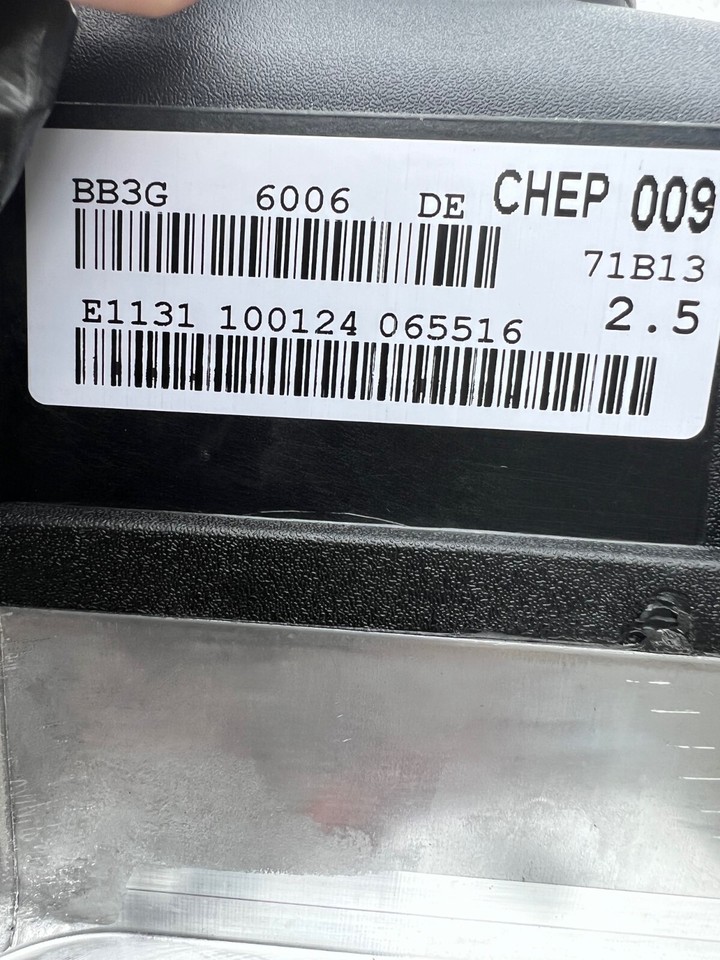New 2.5L Ford Industrial Gasoline or Propane Dual Engine, 57 KW, MSG425 ...