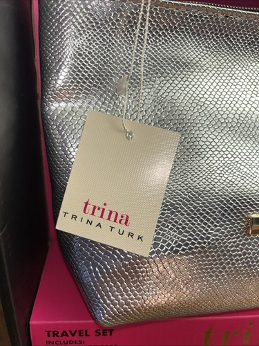 TRINA TURK 4 PC TRAVEL SET PASSPORT CASE-LUGGAGE TAG-CARDHOLDER ...