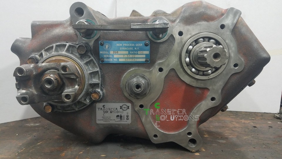 NP205 Transfer Case NP 205 SM465 SM 465 10 Spline Tremec TR4050 TR-4050