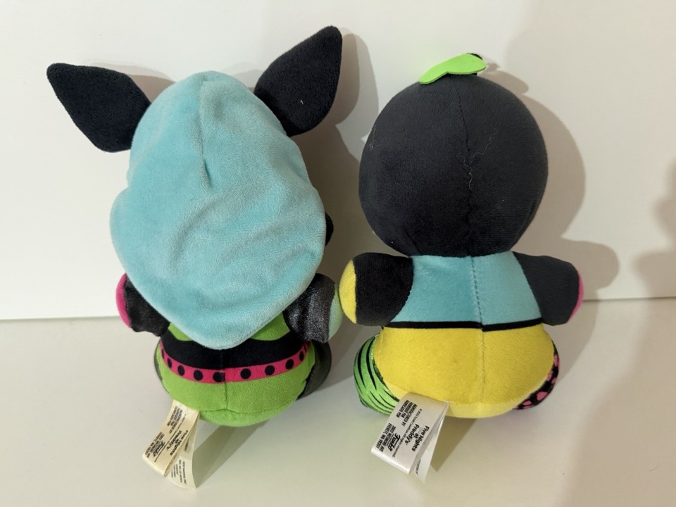 FIVE NIGHTS AT FREDDY’S SECURITY BREACH BLACKLIGHT CHICA ROXANNE PLUSH ...