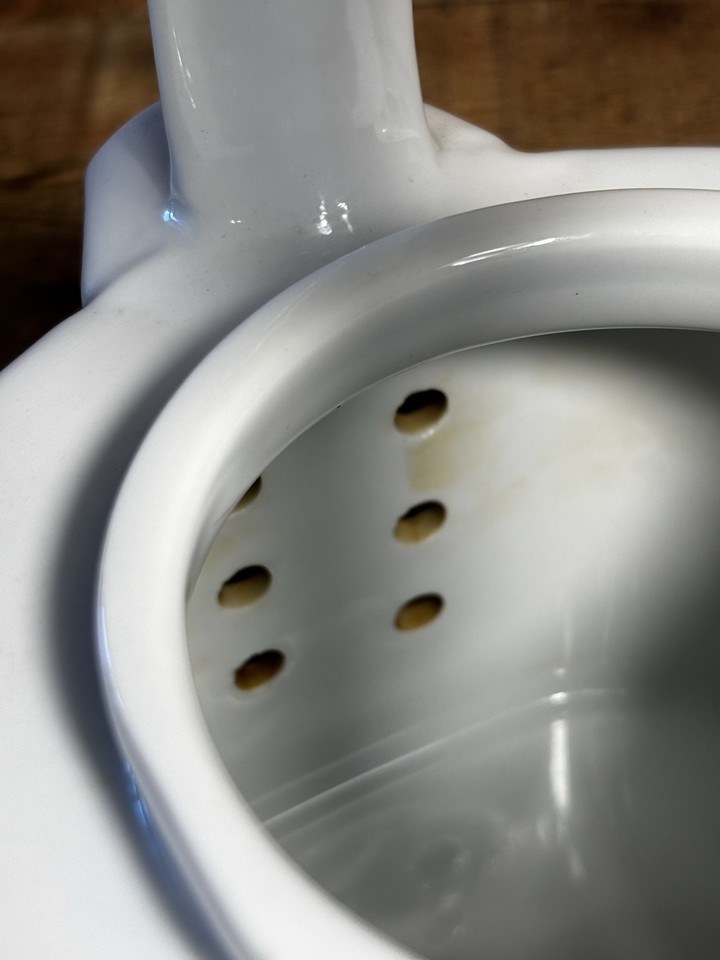 Cordon Bleu Crate& Barrel White Ceramic Teapot & Warmer Koen De Winter ...