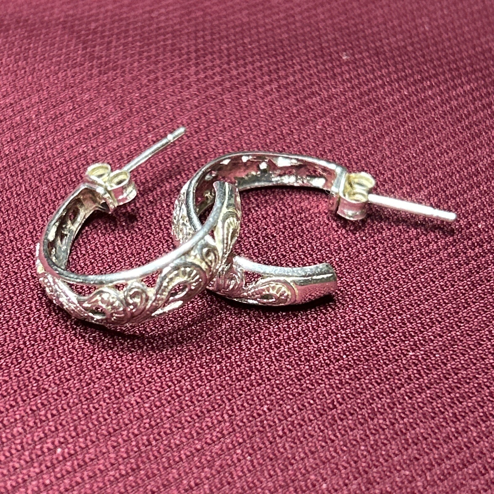 Pretty Signed CL Sterling 925 Hoop Pierced Earrings - Gem