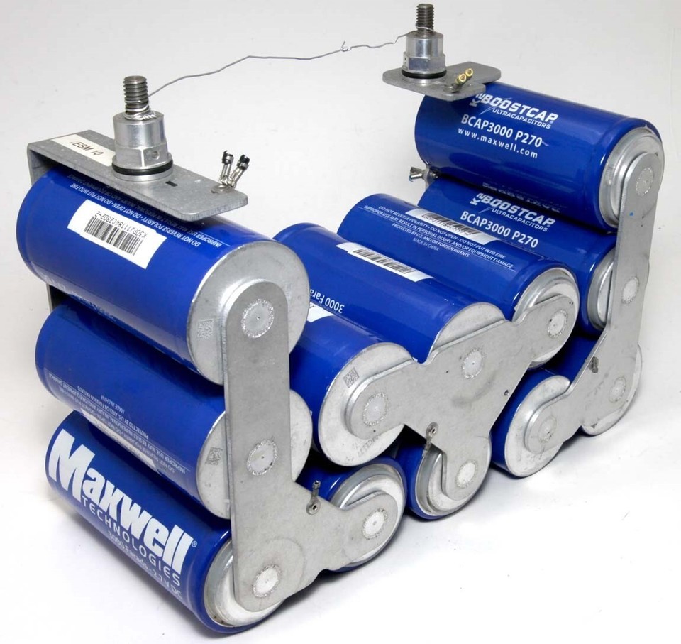 12x Maxwell BCAP3000 P270 Ultra Capacitors 3000 Farads 2.7V DC Welded ...