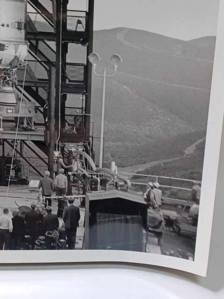 General Dynamics Original Photo Atlas Centaur Rocket In Launch Rack RRP ...