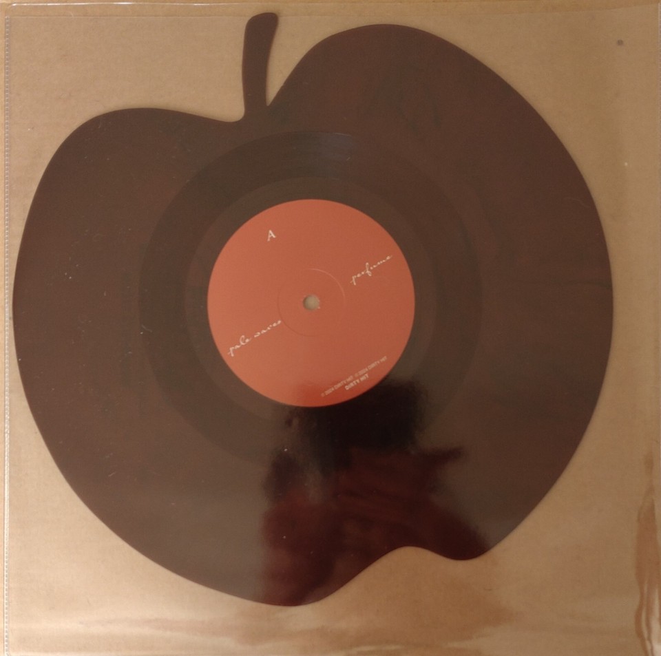 PALE WAVES-SMITTEN-GOLD MARBLED VINYL+RED APPLE SHAPED 10” BLOOD ...