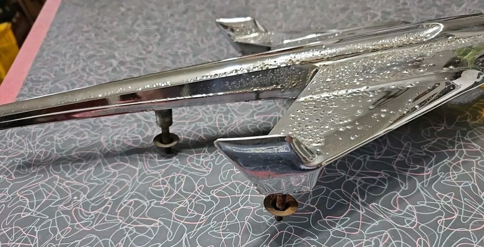 1954 Pontiac chieftain hood ornament Emblem Flying Indian Chief Jet ...