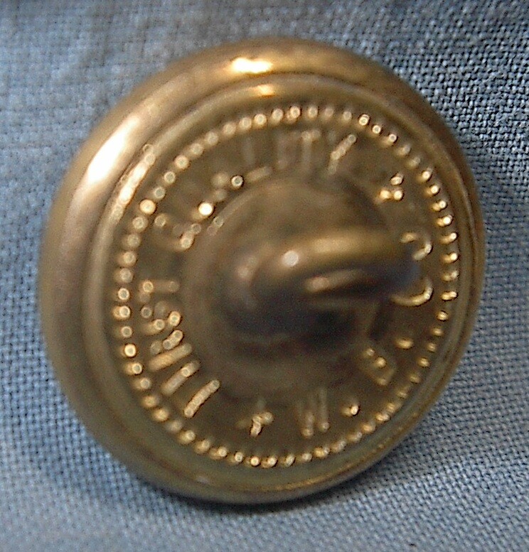 VINTAGE NEW YORK CITY 1664 BRASS UNIFORM BUTTON by W B CO 5/8" | eBay