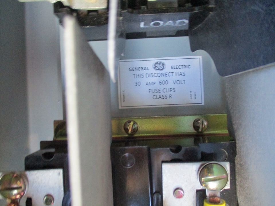 GE 300-LINE CONTROLER CR408C694R3GAALKA, NEMA 1 TYPE 3R ENCLOSURE ...