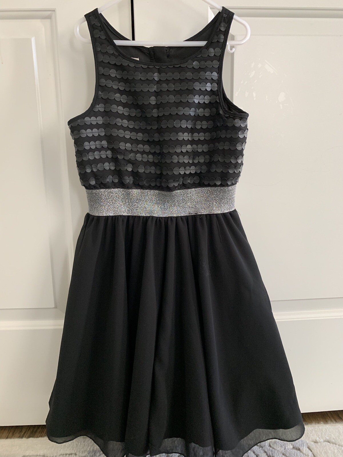 Pippa & Julie fancy black sleeveless dress with silver waist (size 7 ...