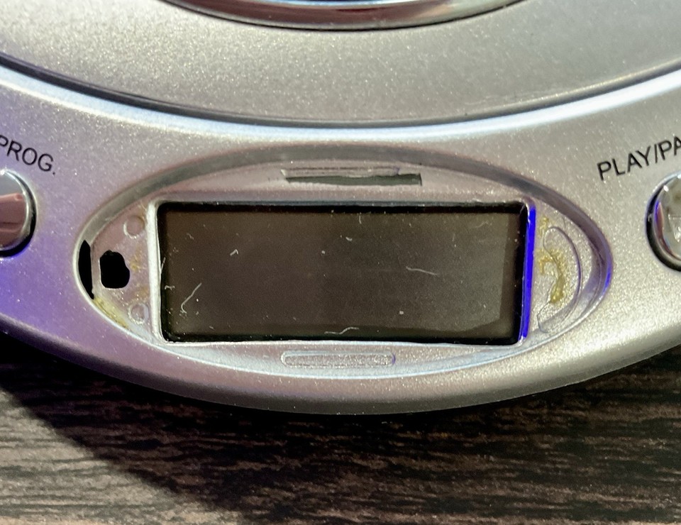 Durabrand Compact Disc CD Player Model CD-566 Digital Audio Portable ...