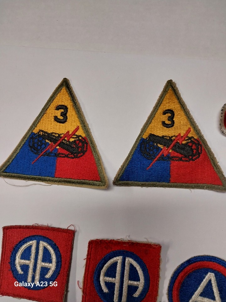 LG Lot Of US Army Airborne Patches, A Brass Belt Buckle,bead Rhinestone ...