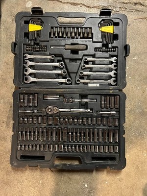 Stanley Mechanics Tool Set (145-Piece) 3/8 in. drive and 1/4 in. Drive ...