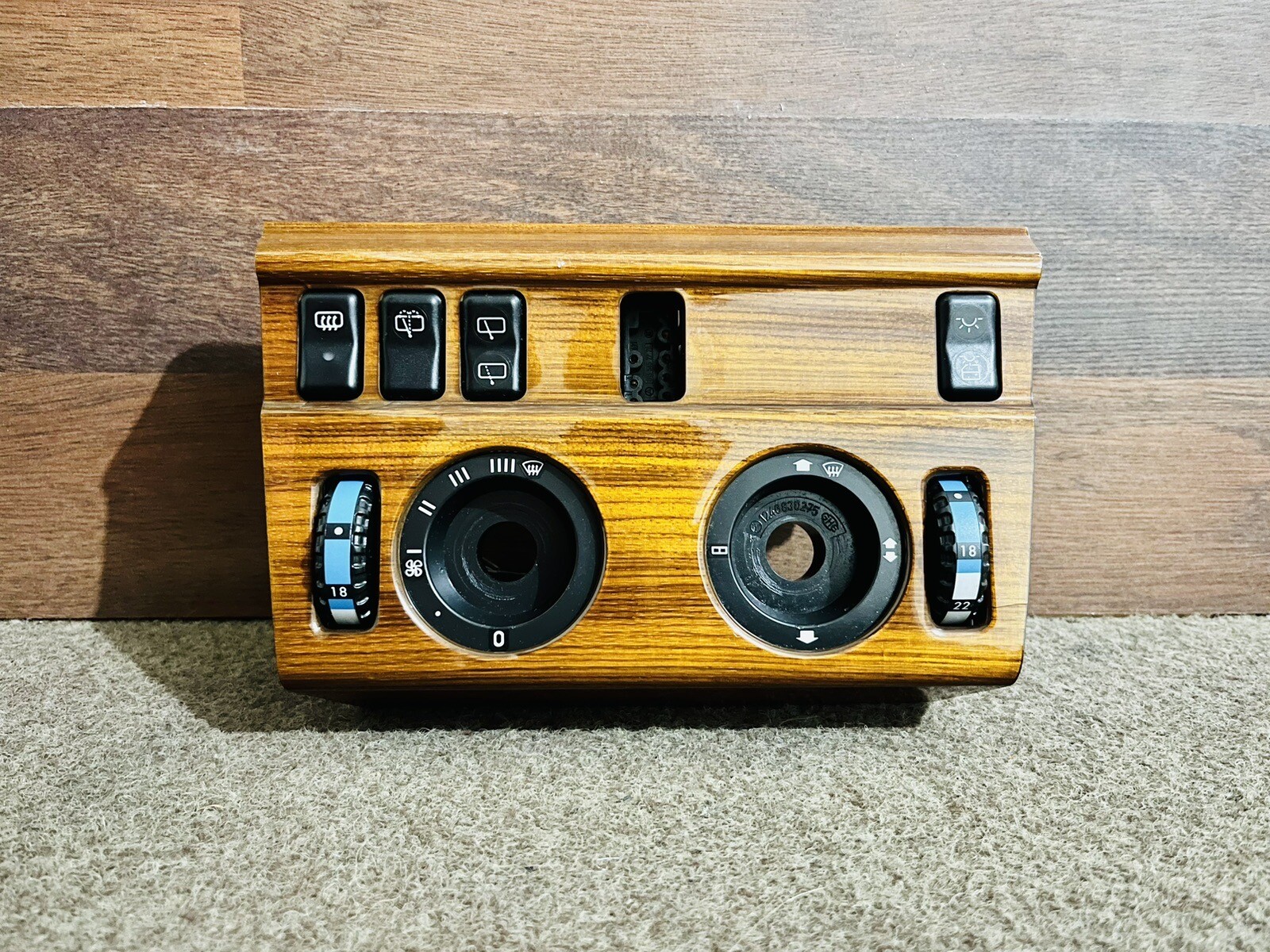 OEM Mercedes W124 Wood Dashboard Center Console & Climat Panel Button ...