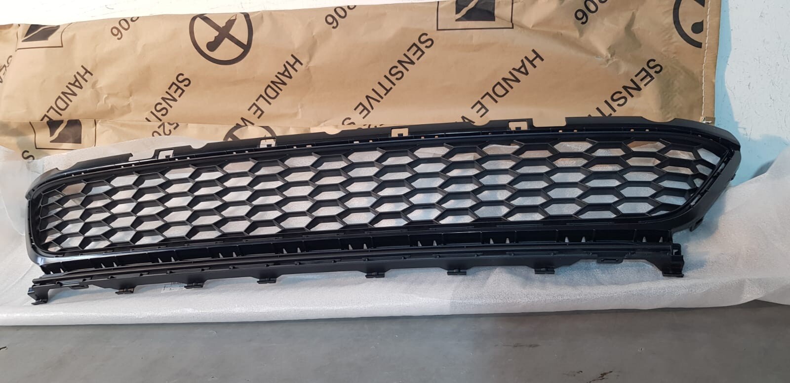 VW GOLF MK7.5 GTD GTI 2017 2018 2019 2020 BUMPER LOWER MIDDLE GRILL ...