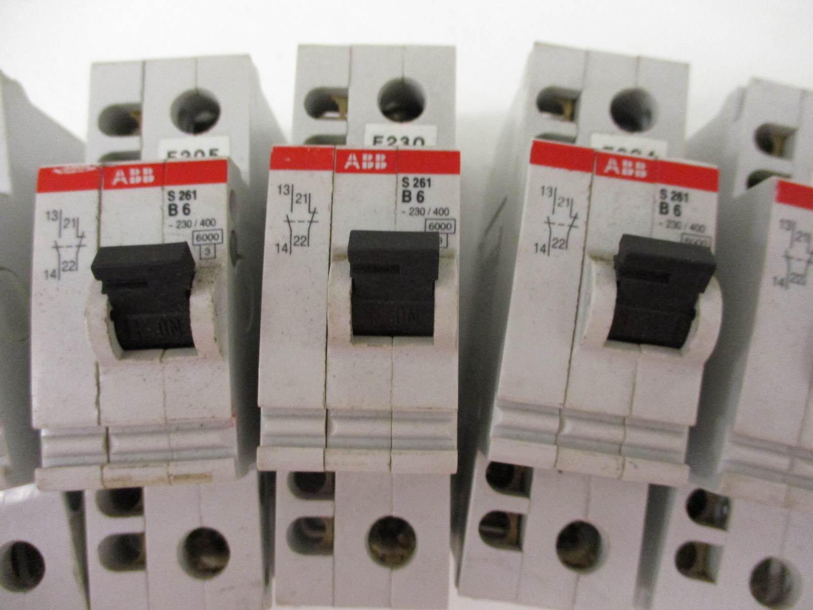 (LOT OF 10) ABB S 261 B6 CIRCUIT BREAKER 6A 1-POLE 480VAC | eBay