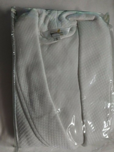 Koni Small White Robe Diamond Pattern | eBay
