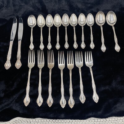 ONEIDA Community Silver Plate Flatware Silverware Set "Affection" Lot ...