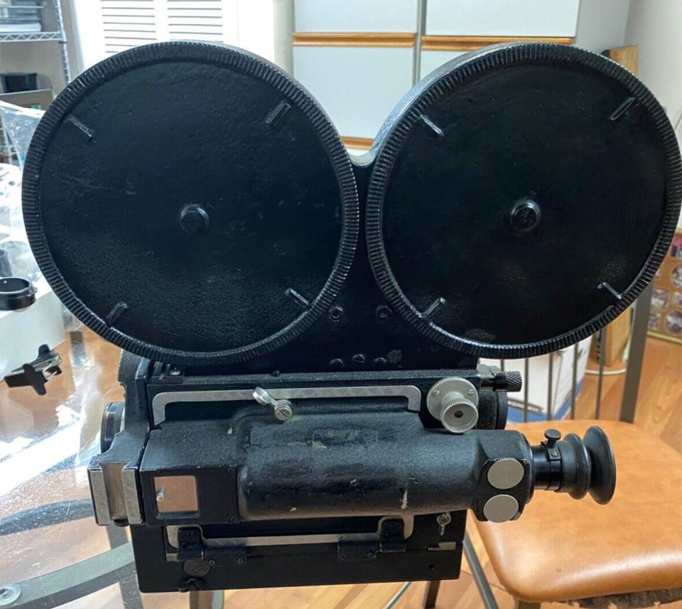 MITCHELl 16mm Pro Motion Picture Camera with accessories reconditioned ...