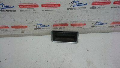 POIGNEE COFFRE / HAYON ARRIERE Volkswagen Touran (1T3) 2013 1T0827229A ...