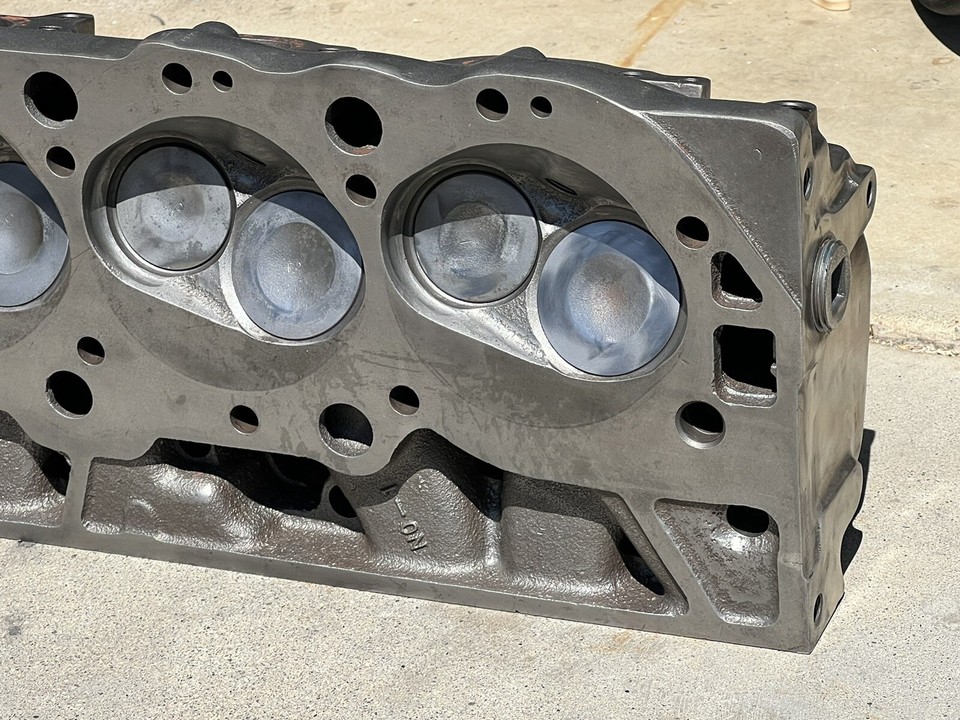 396 427 454 LS6 BBC Big Block Chevy rectangle port heads 3994026 NOS ...