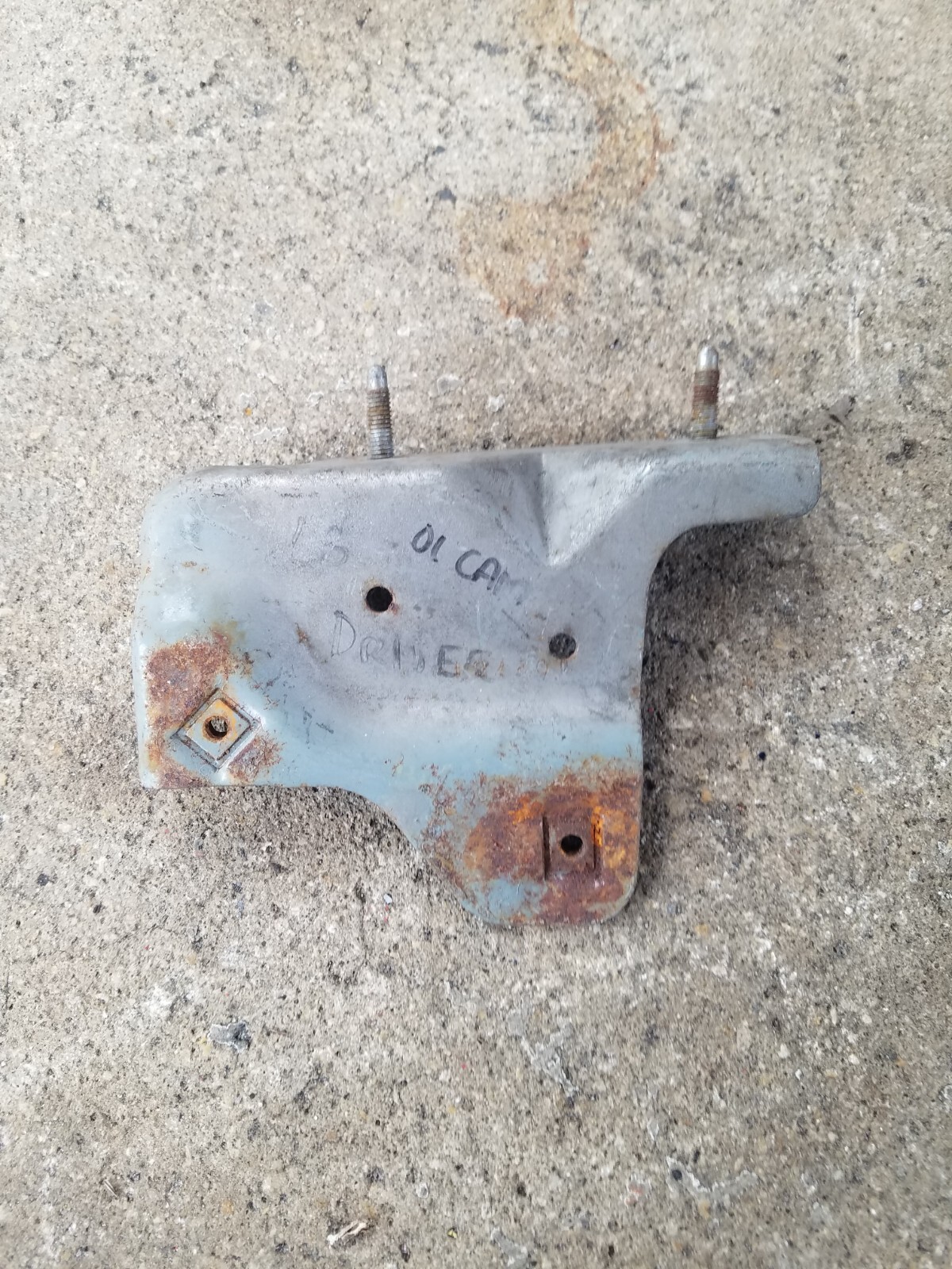 98-02 Camaro Z28 SS RS LH Driver Side Front Headlight Support Mounting ...