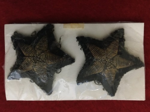 US Navy WW2 Navy Epaulette Stars - Gold wire on black cloth military ...