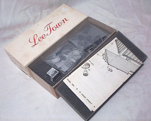 LEE MODELS No. 432-2025 RBB&B HO CIRCUS CANVAS TRUCK MACK CJ TYPE KIT ...