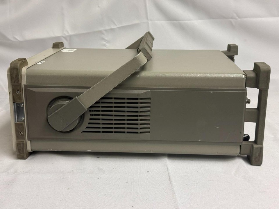 HP Agilent 8563E Spectrum Analyzer Portable 30hz-26.5 GHz Microwave ...