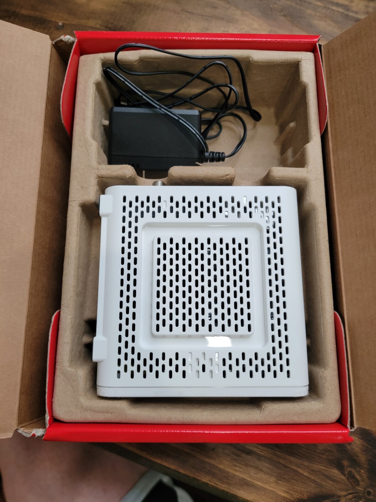 ARRIS SB8200 10 Gbps 2 Port Cable Modem | eBay