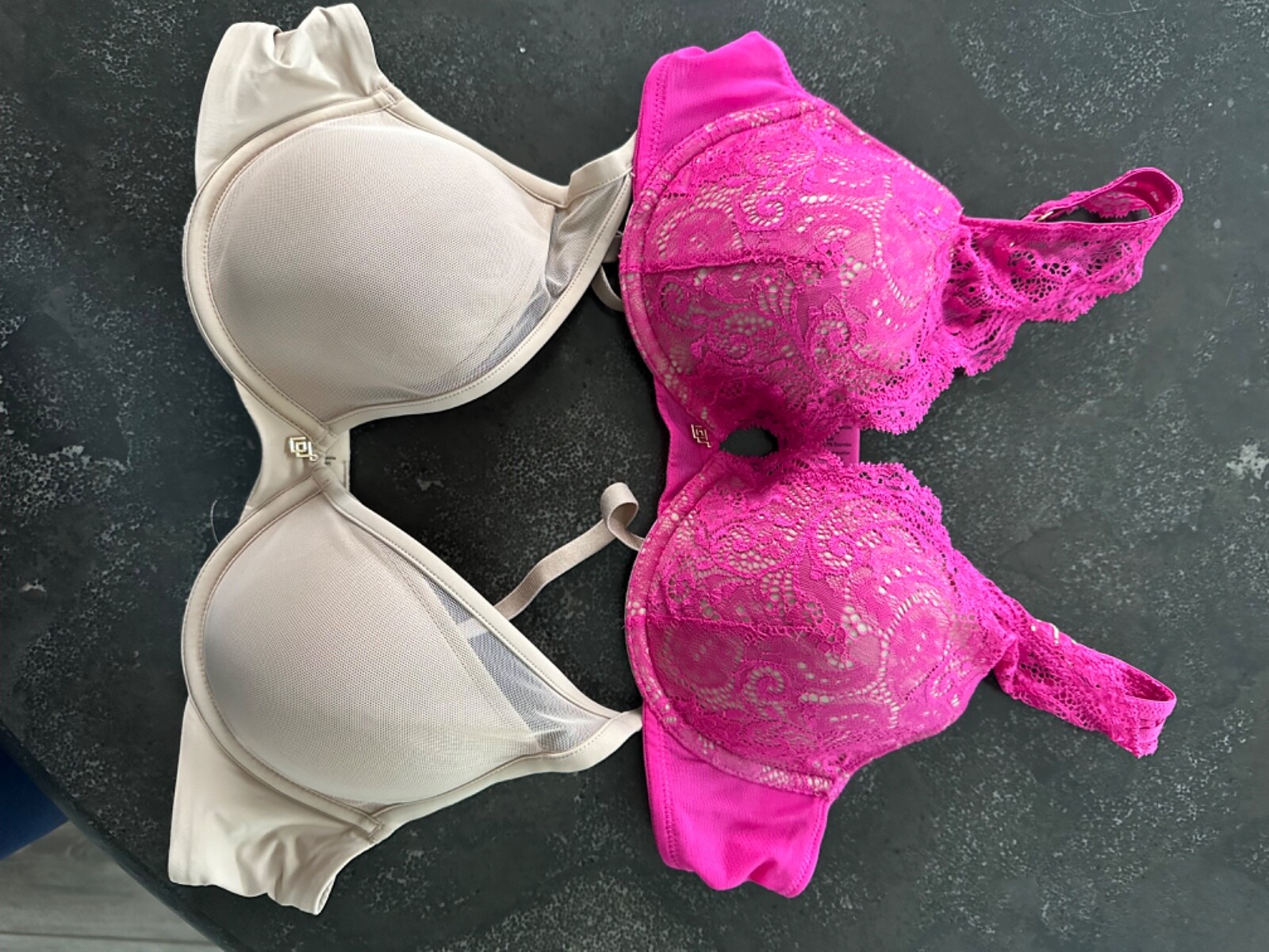 Third Love Bra 36 A 1/2, Lot Of 2: 24/7 Classic Uplift Plunge; Lace ...