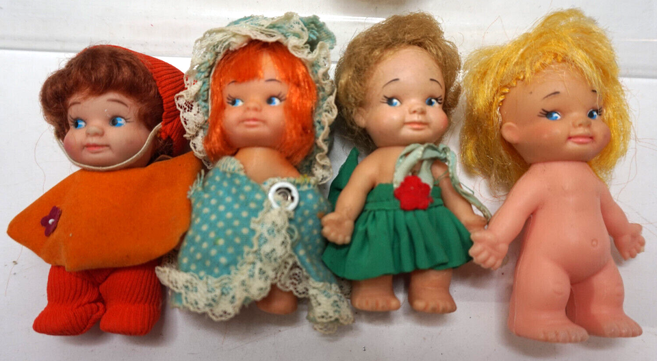 VINTAGE UNEEDA PEEWEE DOLL LOT CLOTHES SKATEBOARDS POCKET MINIATURE PEE ...