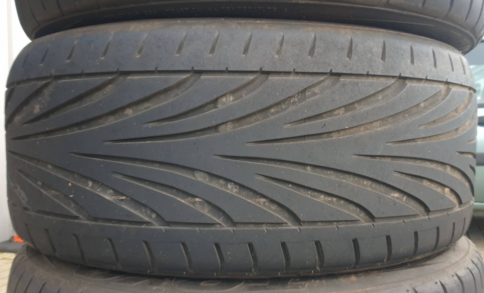 Toyo Proxes T1R 225/45ZR16 tyres | eBay UK