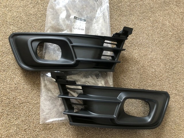 Renault Captur Fog Lamp Mouldings Trims RH & LH Genuine 261529255R for ...