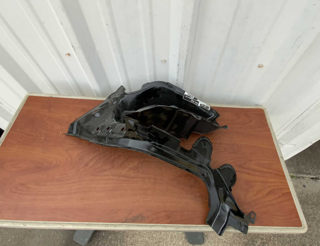 Genuine OEM Tail Light Pocket for Toyota 6169806907 for sale online | eBay