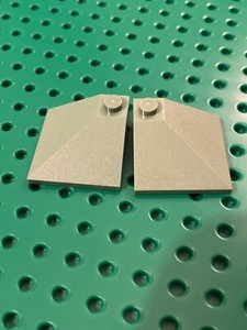 LEGO Brick 3x3 Slope 33° Double Convex in Sand Green X 2 / PN 3675 ...