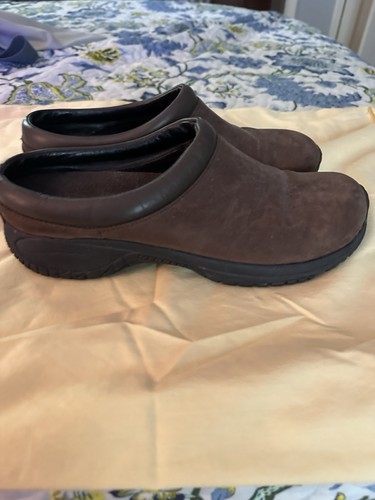 Merrell Women's Clogs Encore Groove Dark Brown Suede Slip-On Mule Size ...