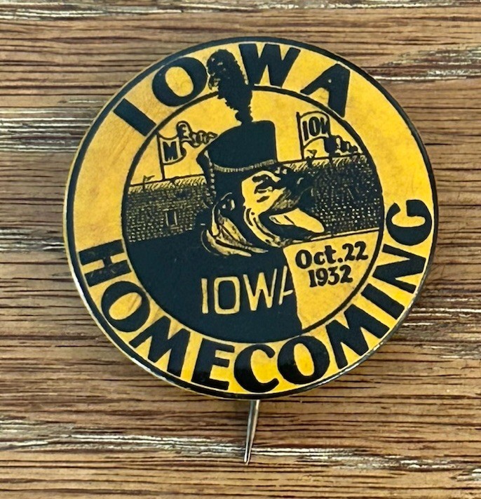 1930’s University Of Iowa Hawkeye Collection - Yearbook, Football ...