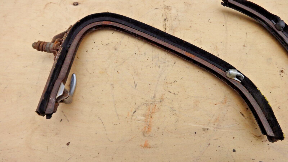 1948 1952 Ford Truck Door VENT WINDOW ASSEMBLIES Original pair F1 F2 F3 ...