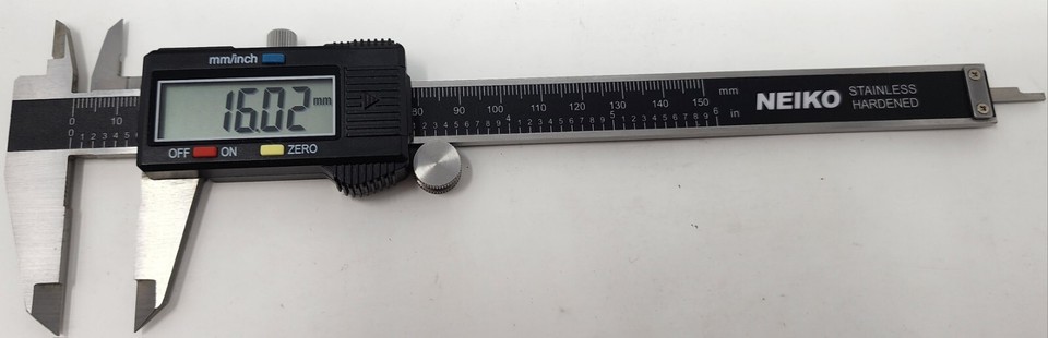 NEIKO 20141211 Stainless Hardened 0 -150mm 6" Digital Caliper w/ Case ...