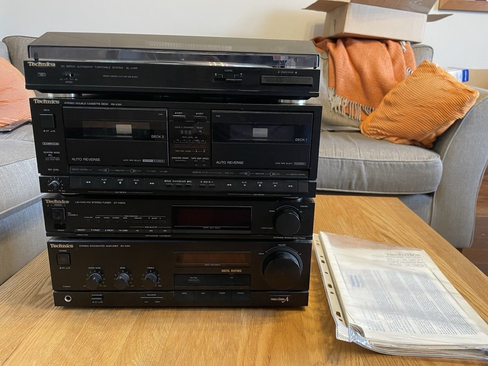Technics Hi-Fi Stereo Stack System: SU-X301 Amp & Tuner, Cassette ...